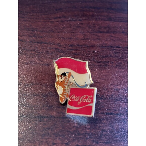 Coca Cola | Accessories | Vintage 988 Seoul Olympics Coca Cola Hodori ...